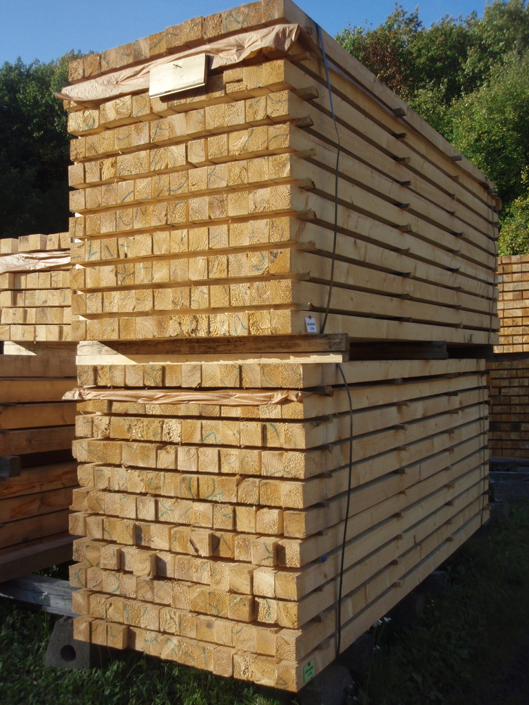 Hranol | 120x140x5000 mm | Smrkový | Drevo-kaplan.cz